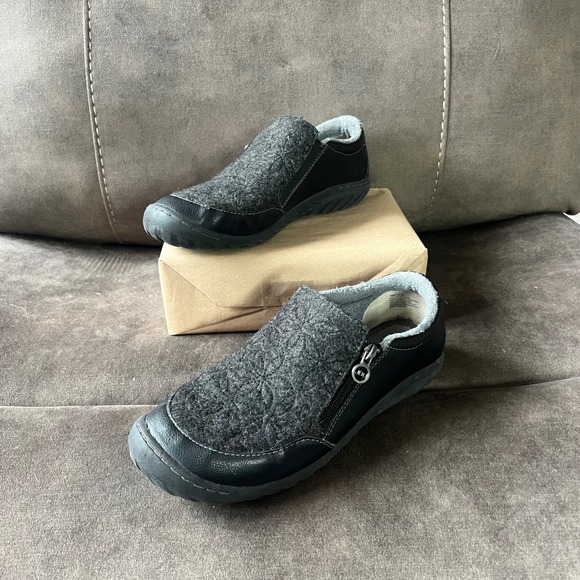 JBU | Shoes | Jbu Womens Crimson Quilted Slip On Shoes Memory Foam ...